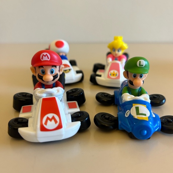 Other | 525 Mcdonalds 224 Mario Luigi Princess Toad Nintendo Cars Toys ...